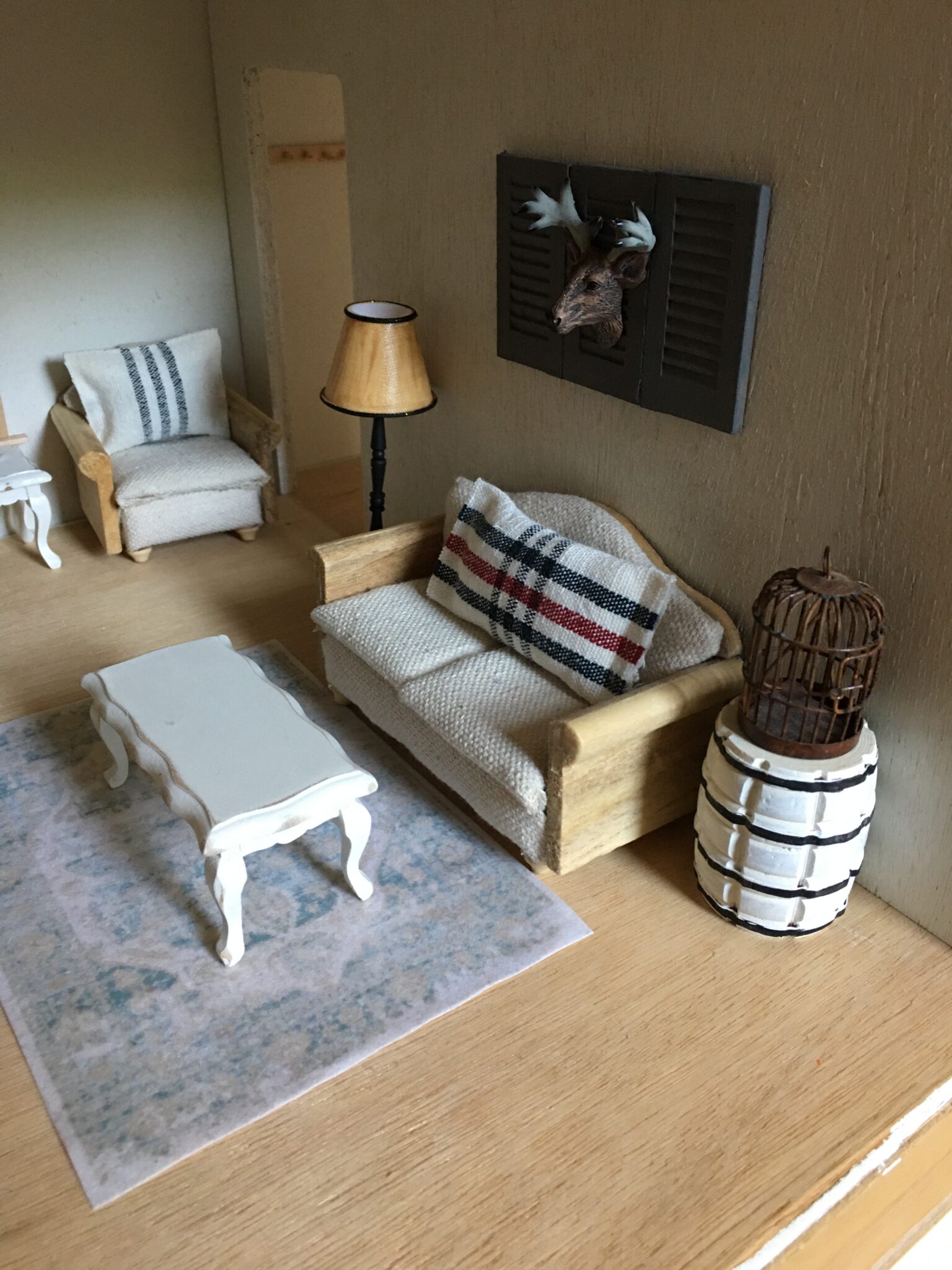 Miniature Farmhouse Summer Tour - Gracefully Home